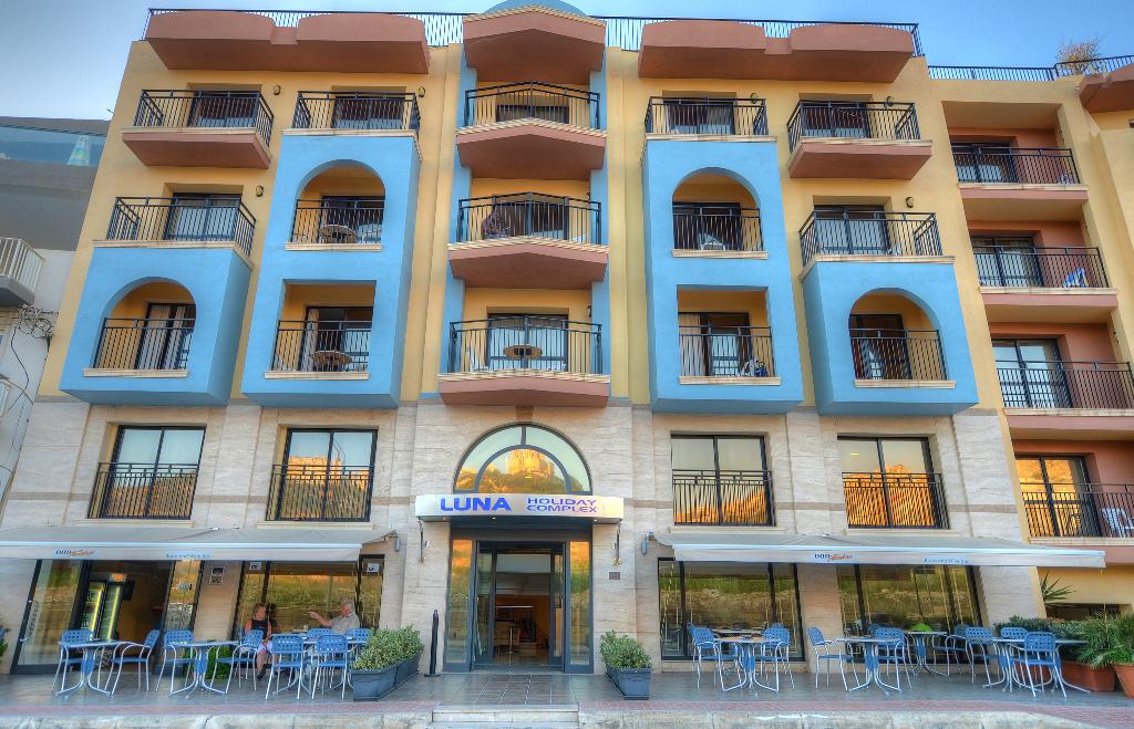 Luna Holiday Complex, Malta - Teletext Holidays